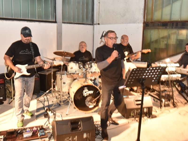 Nakon dugih 45 godina rock sastav Đavoli održao koncert - tportal