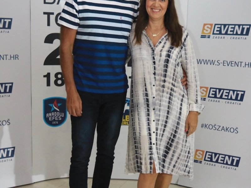 U centru pažnje: Proslavljena odbojkašica Barbara Ružić u odvažnom ...