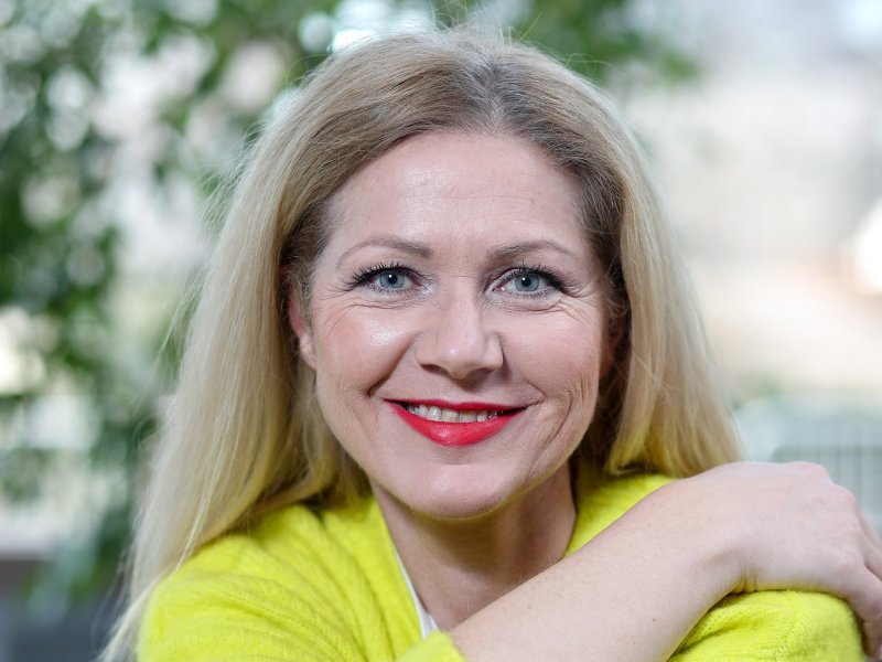 Na sinoćnjem partiju svi su gledali u nju: Barbara Kolar ispod crnog ...