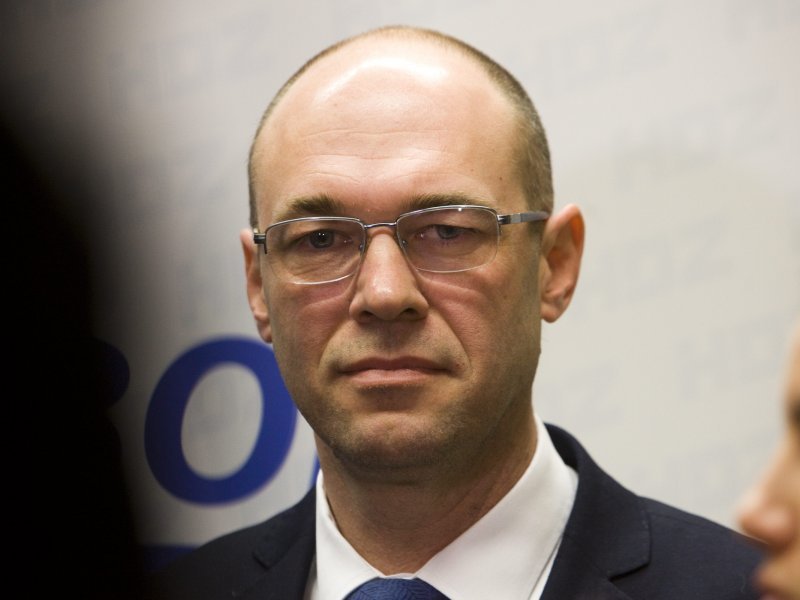 Stier: Bilo bi dobro da je Miroslav Škoro u HDZ-u - tportal Stier: Bilo bi dobro da je Miroslav Škoro u HDZ-u - tportal