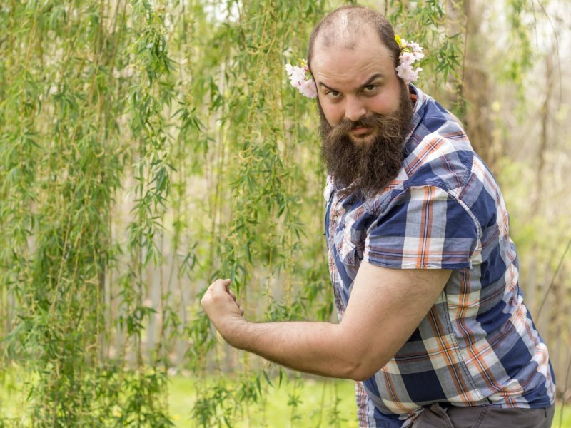 [VIDEO] Jesu li ćelavi muškarci muževniji i kakve veze s gubitkom kose ...