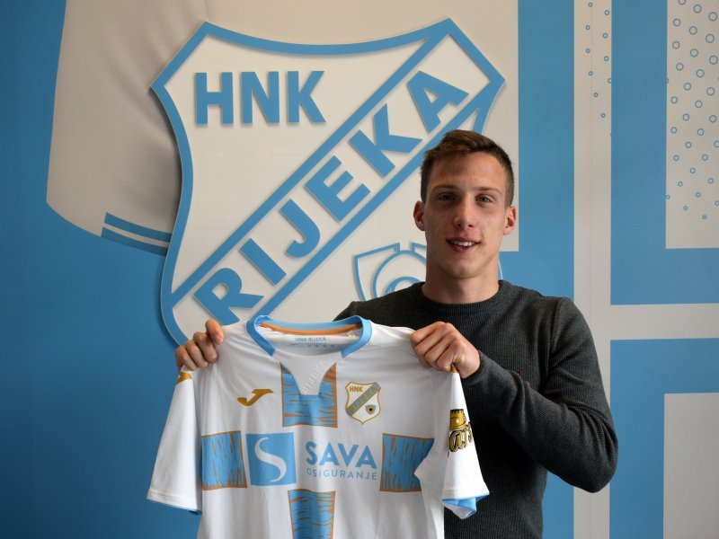 Mladi nogometaš Filip Braut, koji je ispisao povijest Rijeke, ima jako ... Mladi nogometaš Filip Braut, koji je ispisao povijest Rijeke, ima jako ...