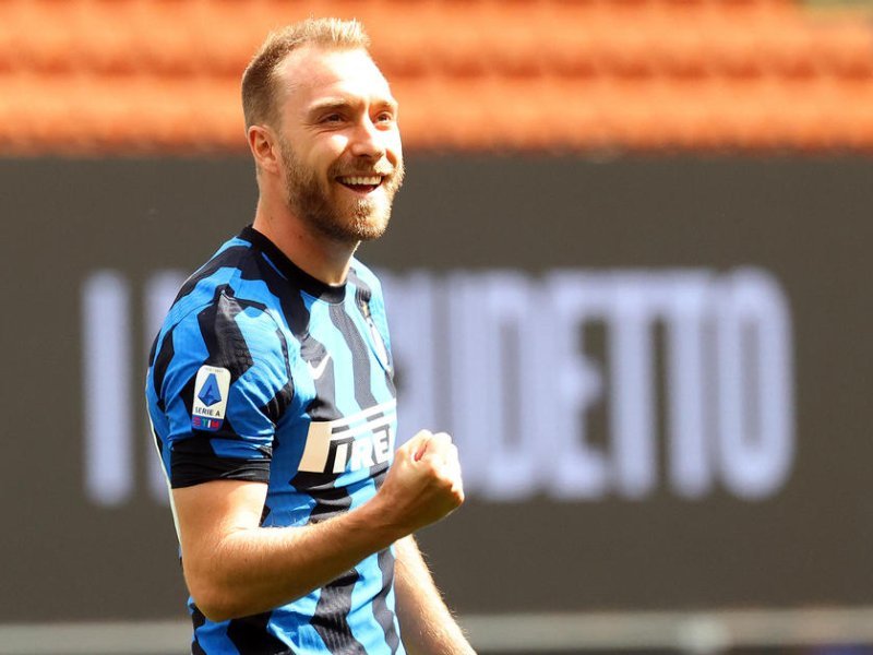 Danac Christian Eriksen nakon dramatične borbe za život, operacije i ...