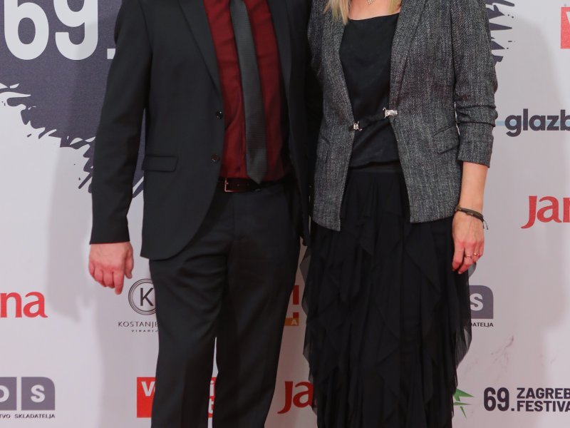 Sve poglede privukla je Beta Sudar, no pobjedničku pjesmu imala je ...