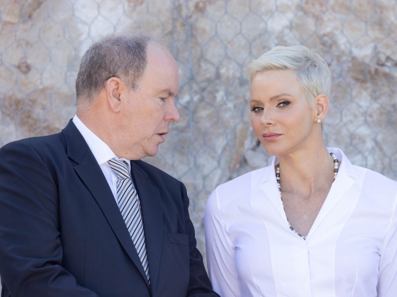 [FOTO] Princ Albert i princeza Charlene nastavljaju sa svojom ...