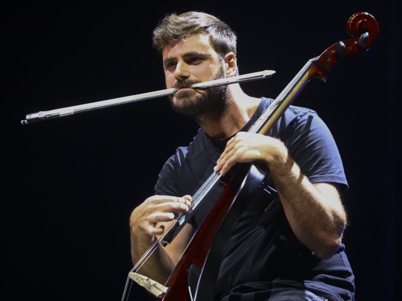 [FOTO] Na mjestu gdje je sve počelo: 2Cellos u Areni održali svoj posljednji koncert, pogledajte ...