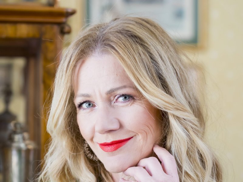 S osmjehom na licu: Barbara Kolar u zagrljaju svjetski poznatog ...