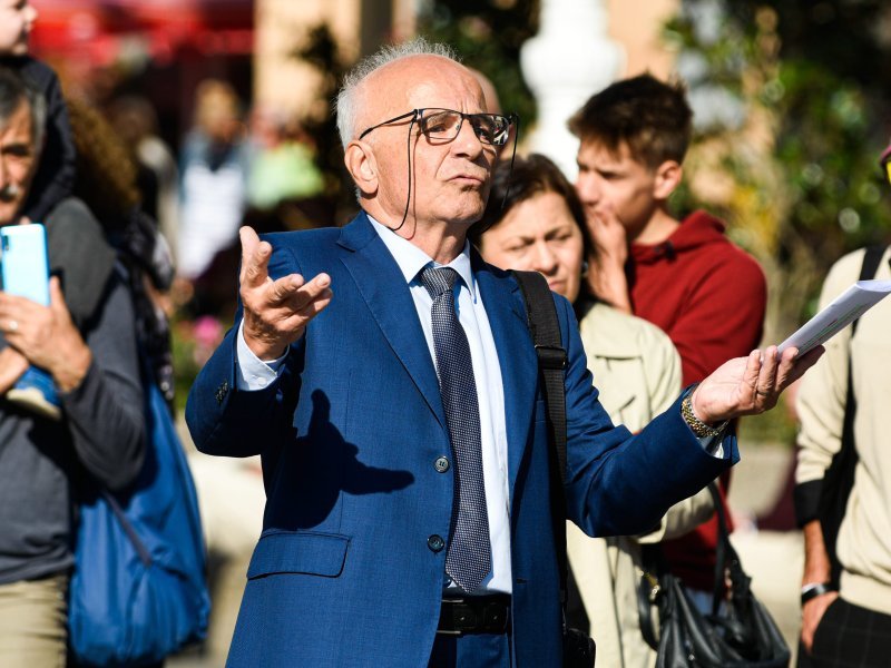 Dan kravate na zagrebačkom Trgu bana Jelačića - tportal