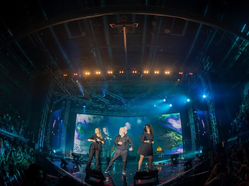 [FOTO] Dino Merlin dvije večeri zaredom do posljednjeg mjesta ispunio ...