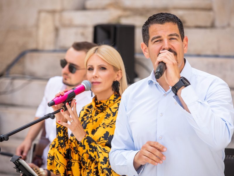 Marko Pecotić, koji zadnjih dana puni medijske stupce, zapjevao je s ...