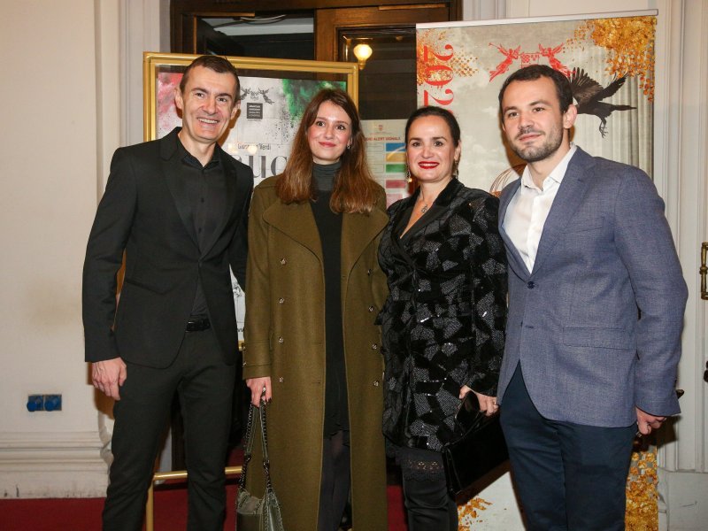 Među poznatim licima na premijeri poznate Verdijeve opere našla se i ...