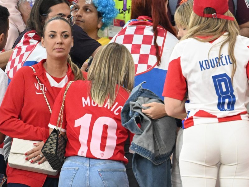 Obitelji Kovačić i Modrić osvojile su tribine: Lijepa Izabel nije ...