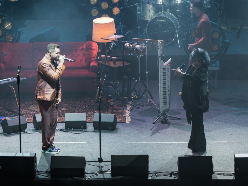 [FOTO] Za koncert Matije Cveka tražila se karta više, a nisu ga propustili ni brojni poznati ...