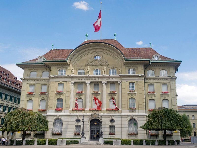 Švicarska središnja banka povećala kamate treći put ove godine - tportal