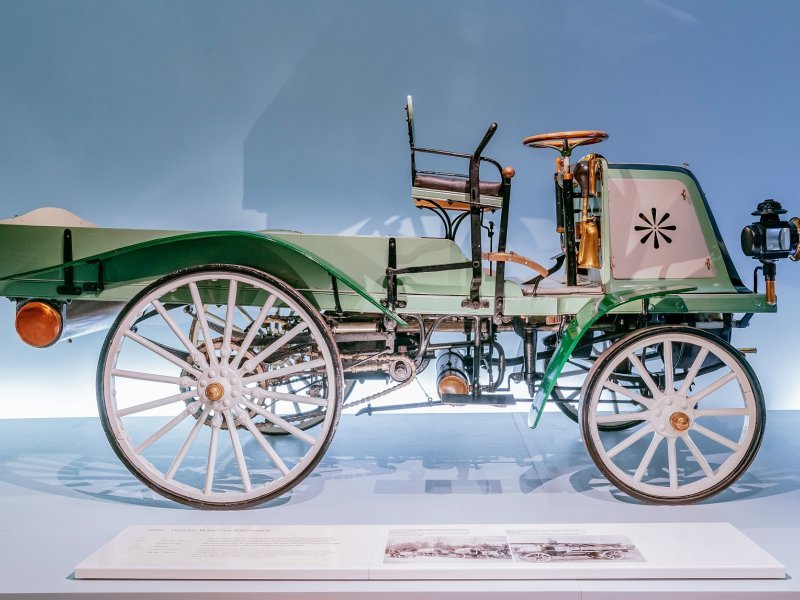 [FOTOPRIČA] Vozilo iz muzeja Mercedes-Benz preteča je današnjih kombija ...