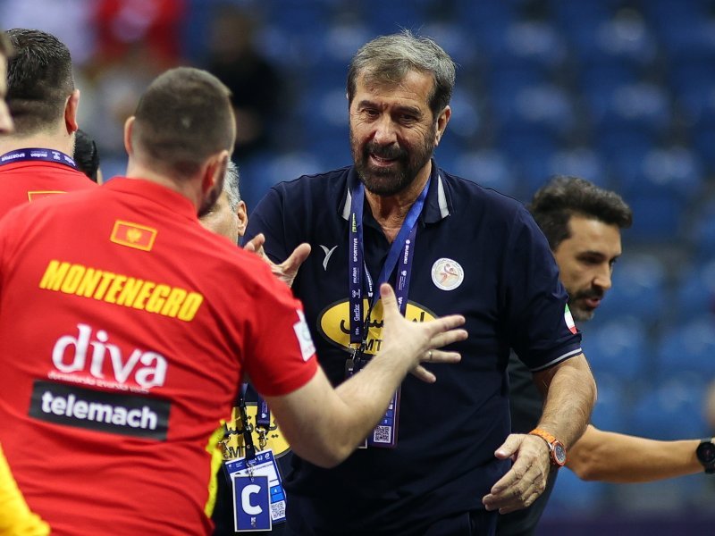 [FOTO] Vujović i Vujović spriječili novu rukometnu senzaciju Vujovića ...