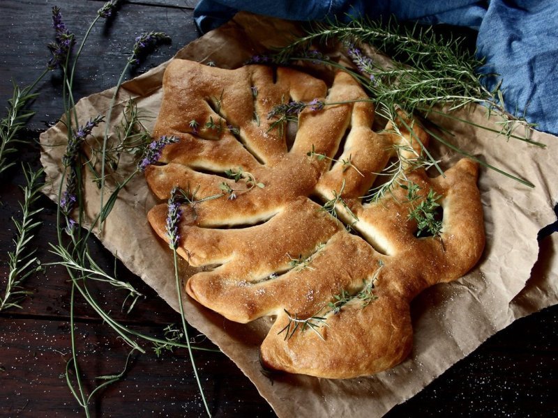 Recept za francuski kruh koji će vas prvim grizom transportirati u ...