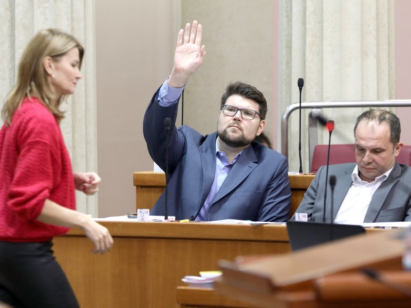 SDP duguje osam milijuna kuna, a evo koje još parlamentarne stranke rade s minusom - tportal