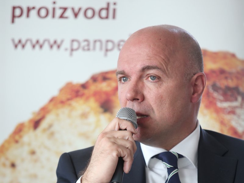 Preminuo Ivan Parać, bivši vlasnik Pan-Peka - tportal