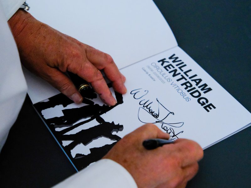 Otvorena izložba 'Circulus vitiosus' Williama Kentridgea - tportal