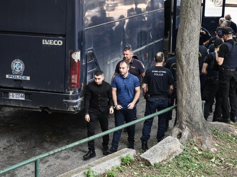 Iz Atene stigao nalog za uhićenje desetak Dinamovih navijača - tportal Iz Atene stigao nalog za uhićenje desetak Dinamovih navijača - tportal