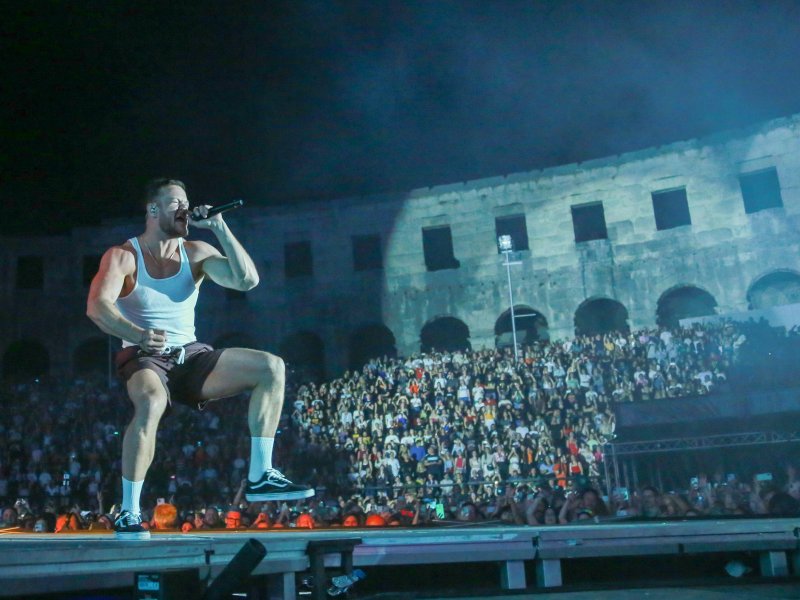 Prvi koncert Imagine Dragonsa u prepunoj pulskoj Areni: Pogledajte atmosferu - tportal