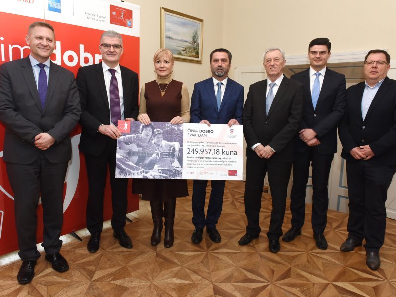 PBZ donirao 250.000 kuna Centru za odgoj i obrazovanje Lug - tportal