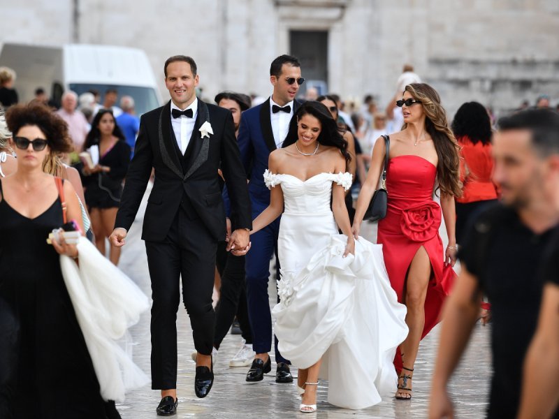 Pogledajte kako izgleda bajkovito vjenčanje Bojana Bogdanovića i lijepe Zrinke - tportal