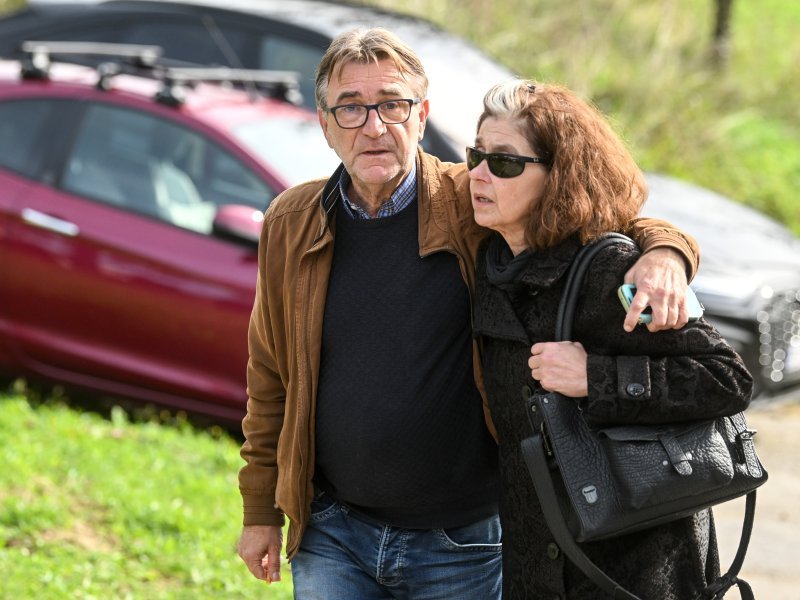 Posljednji ispraćaj: Obitelj, prijatelji i kolege u suzama se oprostili od Nenada Cvetka - tportal