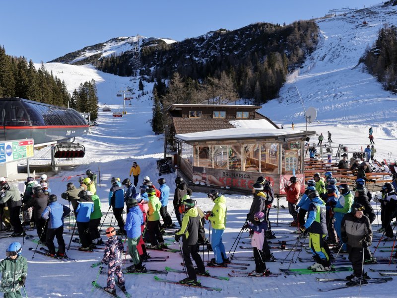Proradilo jedno od omiljenih skijališta Hrvata u susjedstvu, hvale se ...