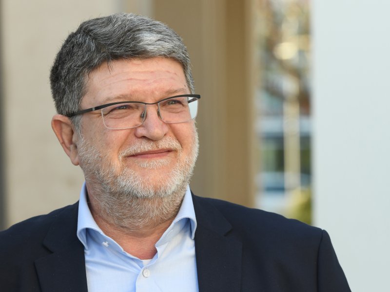 Zovko i Picula među 100 najutjecajnijih zastupnika u Europskom ...