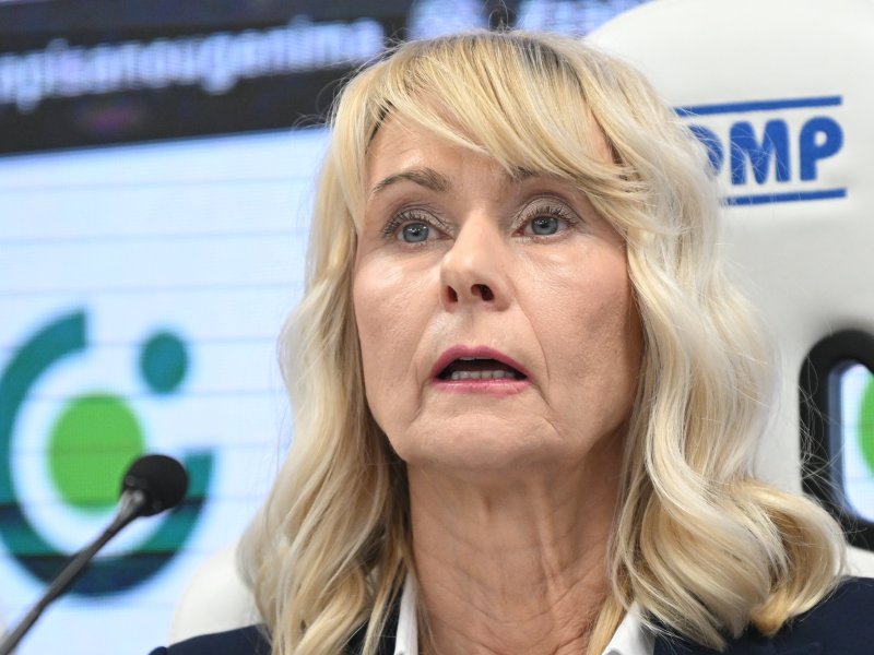 Nakon Jakobušića odletio i Karoglan, Akrap objavila ime novog trenera ...