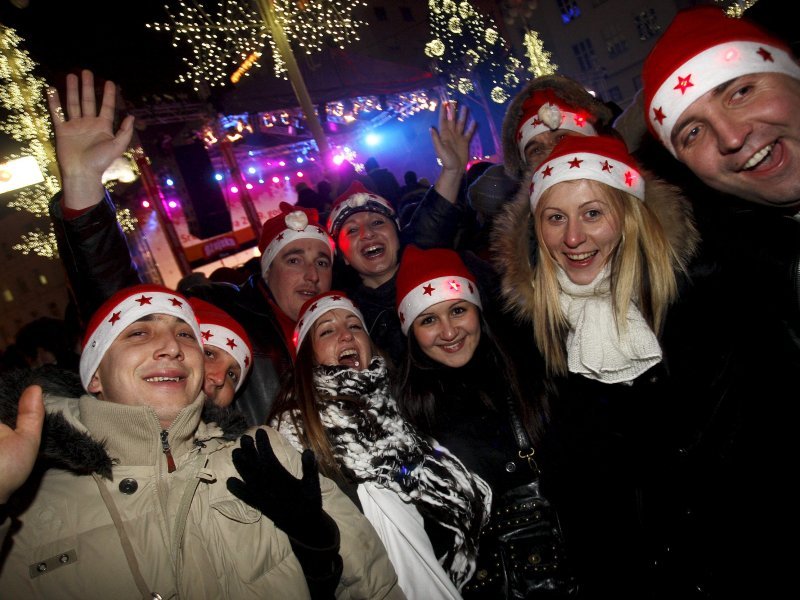 Open-air parties and rain usher in new year - tportal