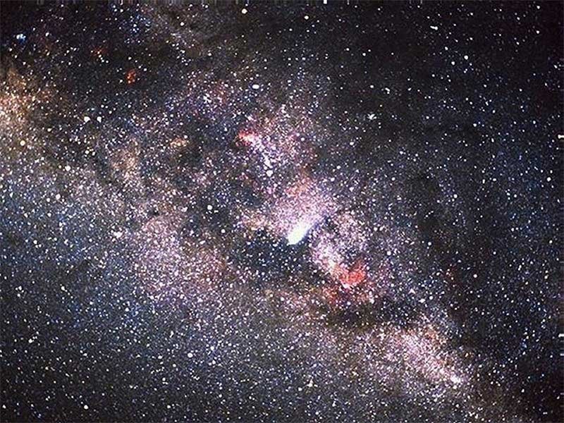 Kozmičke zrake koje dolaze do Zemlje potječu iz udaljenijih galaksija ...