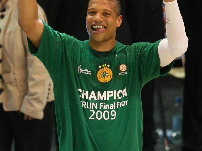 Mike Batiste vratio se u klub s kojim je pokorio Europu! - tportal