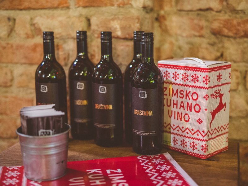 Zimsko kuhano vino predstavilo dva nova okusa - tportal
