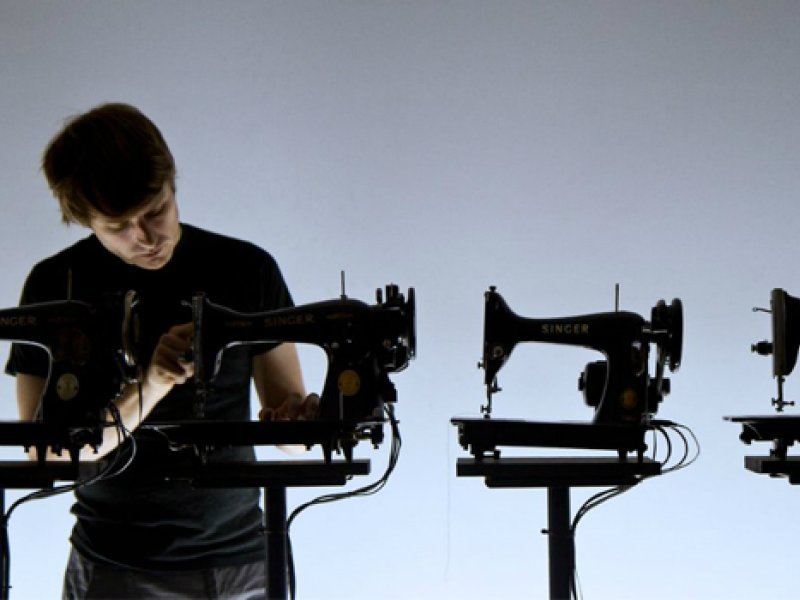 Poslušajte kako zvuči orkestar mašina singerica - tportal