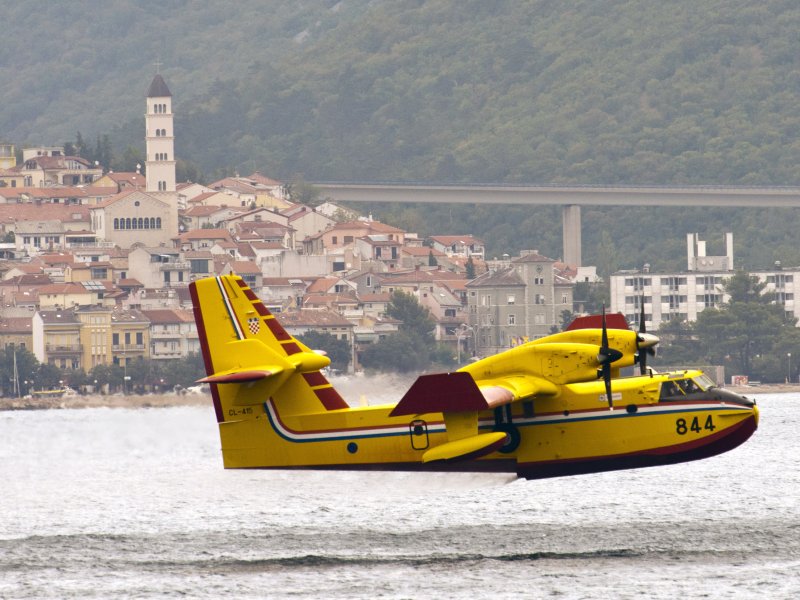 Kanader glisirao zbog kvara na komandama - tportal