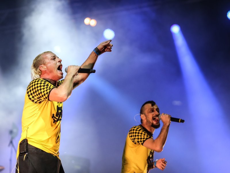 Evo kako je izgledao koncert Dubioza kolektiva u Areni - tportal