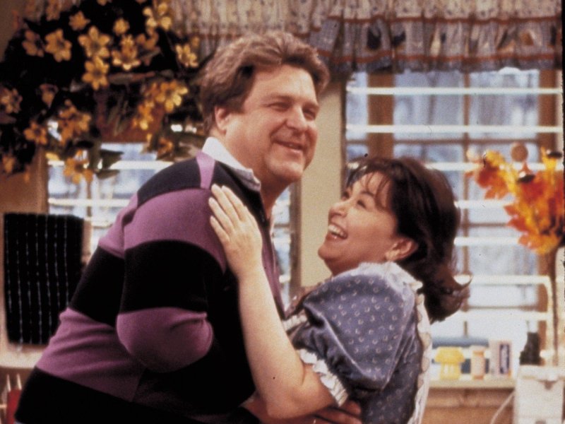 Na male ekrane vraća se 'Roseanne', pogledajte kako danas izgledaju ...