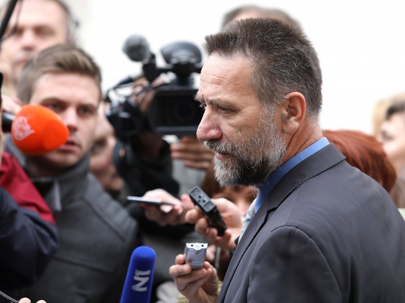 Ministar Barišić oglasio se o Đikićevom odlasku iz Hrvatske - tportal Ministar Barišić oglasio se o Đikićevom odlasku iz Hrvatske - tportal