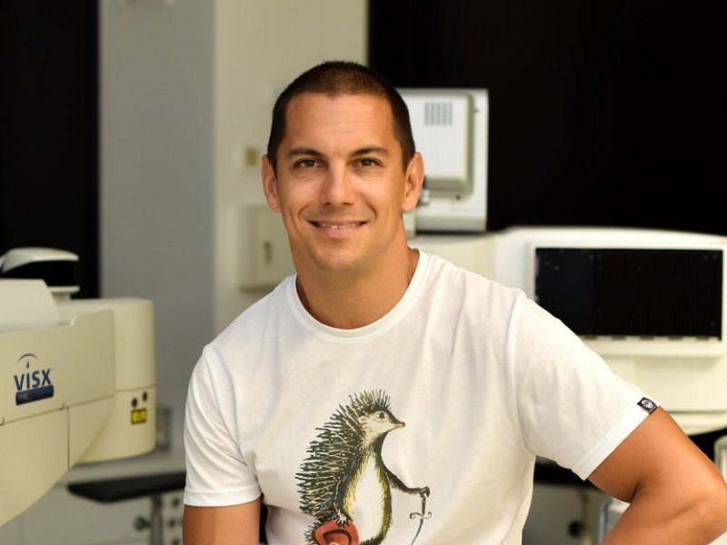 Idila na austrijskom jezeru: Mario Valentić uživa na odmoru sa sinčićem ...