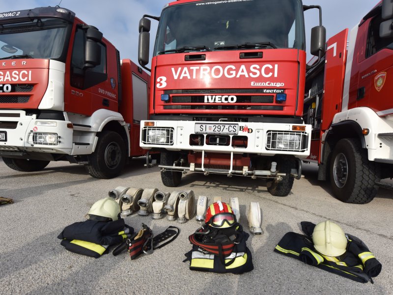 Vatrogasci izašli na magistralu u znak podrške Frani Lučiću: Ovo se ...