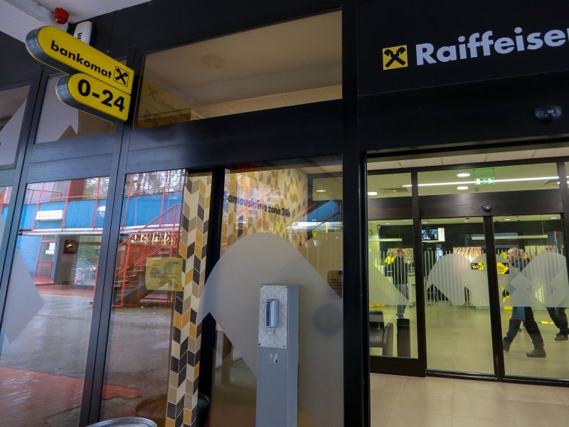 U Zagrebu opljačkana RBA banka - tportal