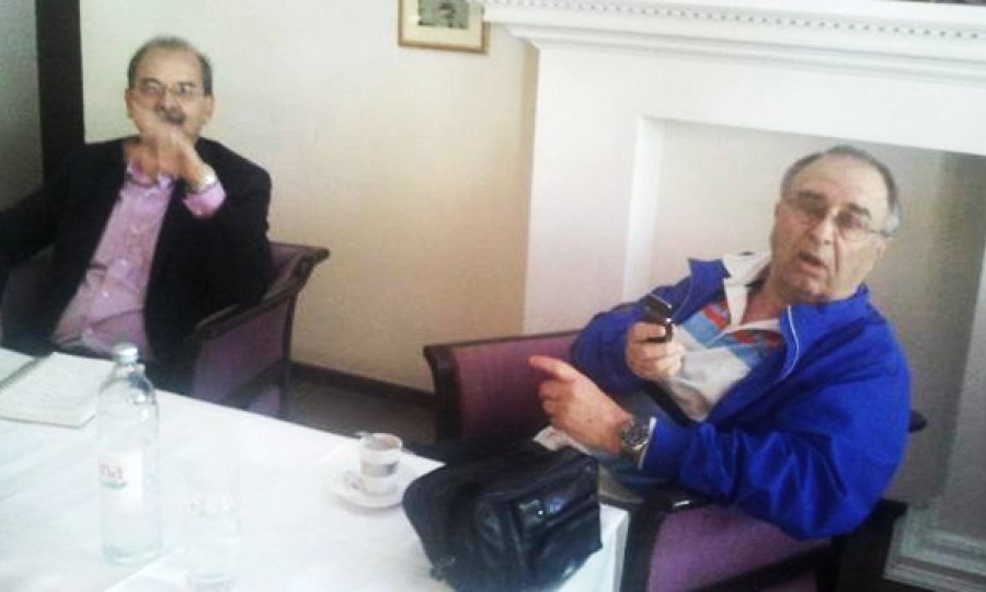 Krešić i Mišo uz pomoć novinara 'buše' predsjednika Hajduka - tportal