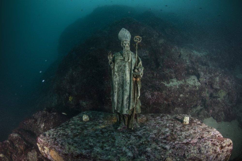Miljenik djece privukao više od sto ronioca na podmorsko hodočašće ...