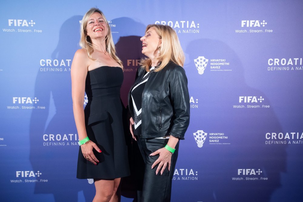 [FOTO] Brojni poznati stigli na premijeru dugometražnog filma o ...