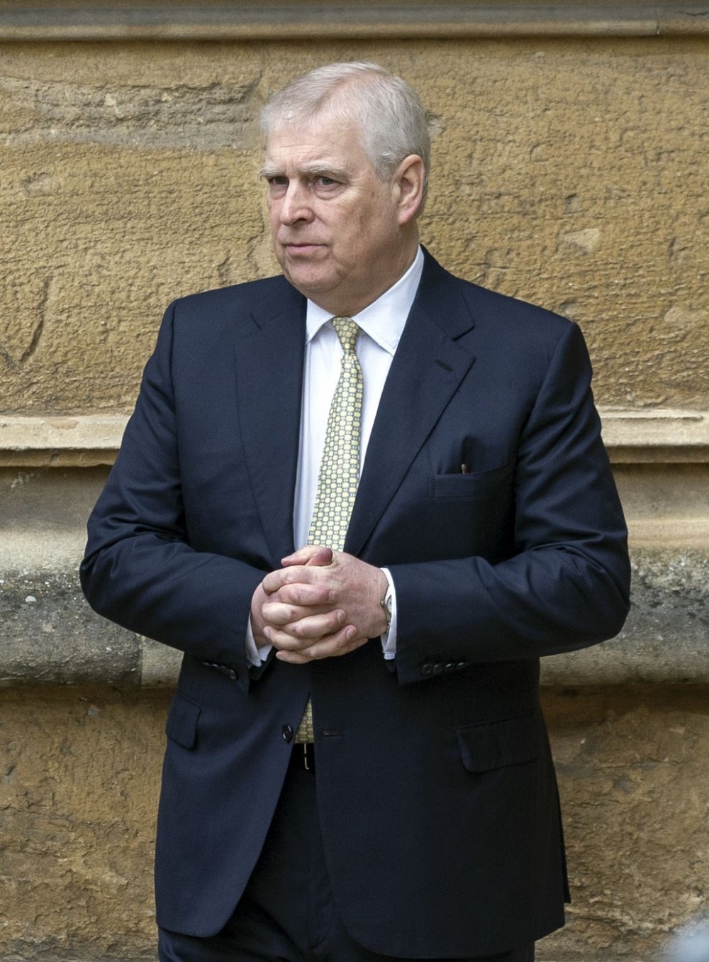 Princ William uzeo stvar u svoje ruke i prisilio princa Andrewa da ... Princ William uzeo stvar u svoje ruke i prisilio princa Andrewa da ...
