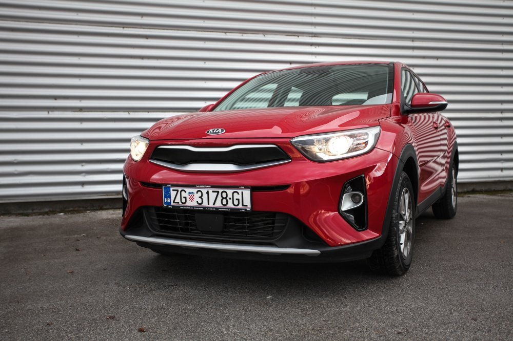 Kia Stonic 1.25 EX Motion - nabildani Rio - tportal