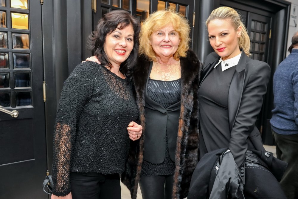 Provokativna 'Legenda o svetom Muhli' privukla brojne poznate Hrvate ...